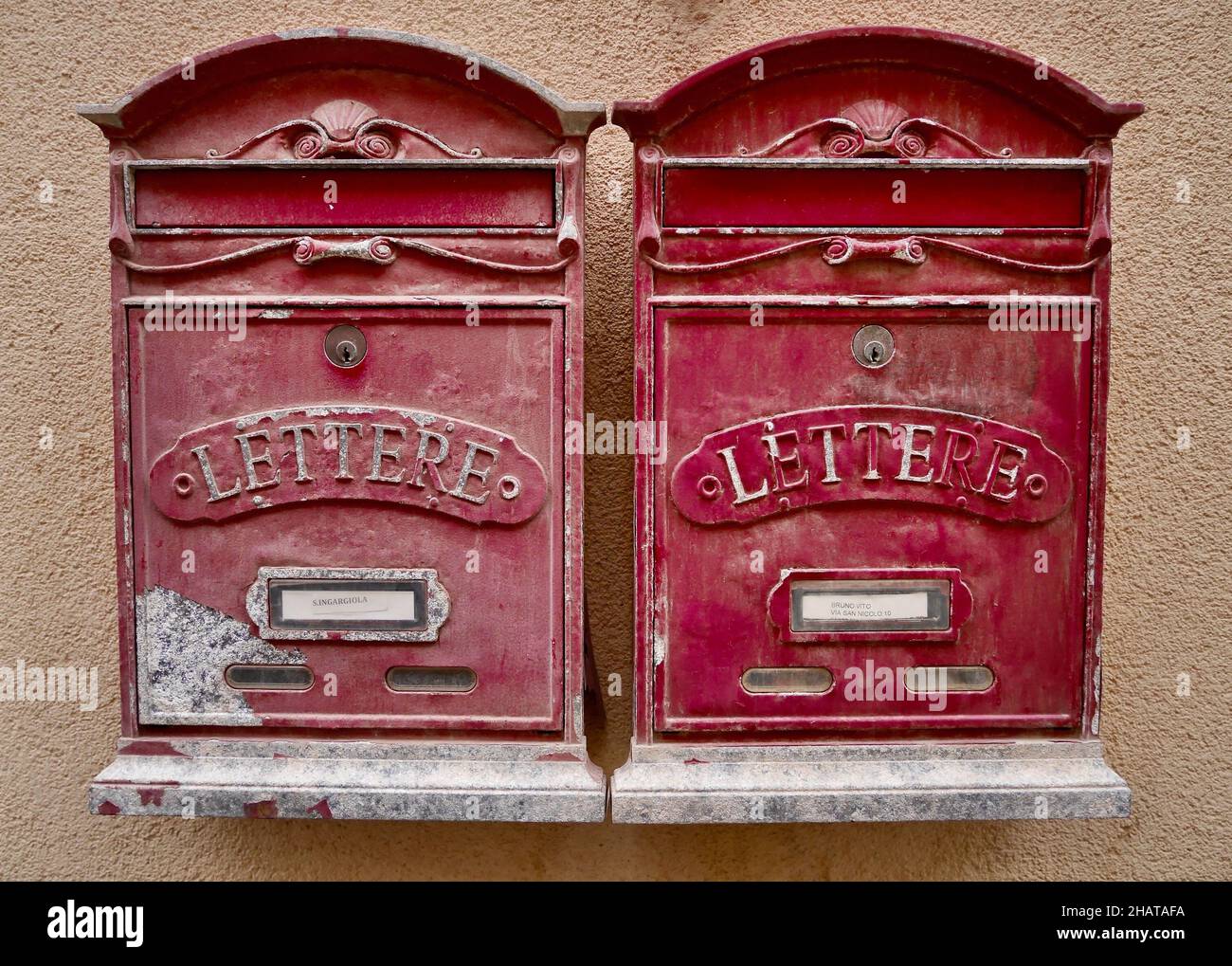 Vintage letter boxes hi-res stock photography and images - Alamy