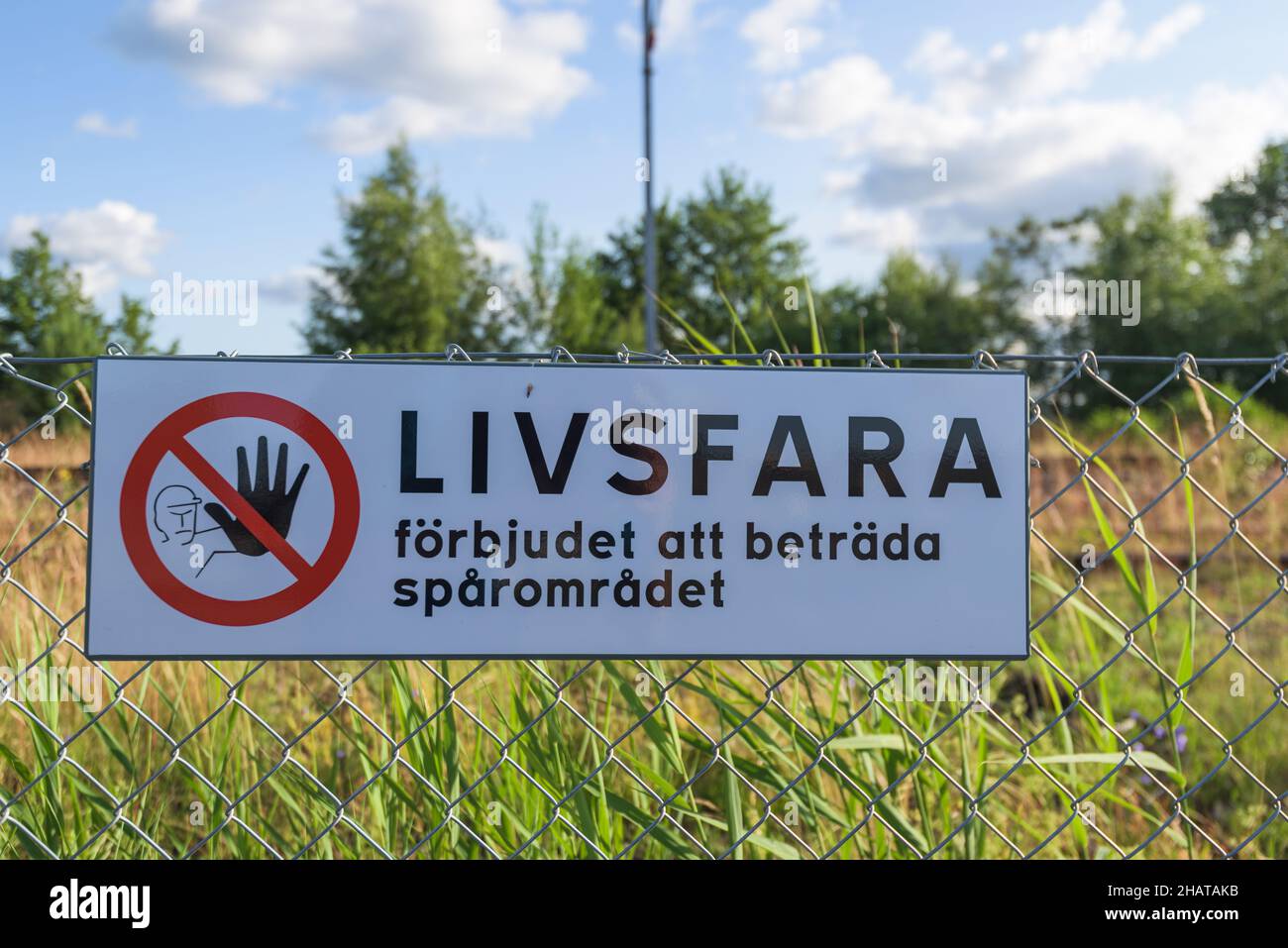 No entry sign on fence Stock Photo - Alamy