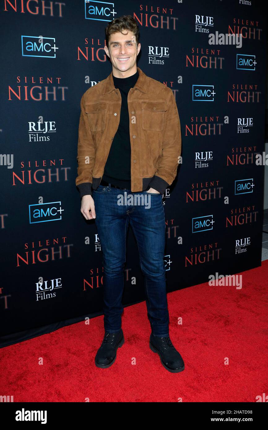 LOS ANGELES - NOV 30: Alex Cubis at the Silent Night Special Screening ...