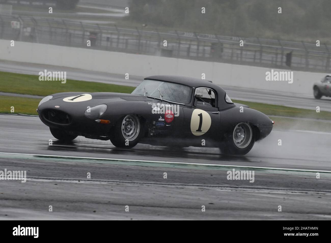 Rain and spray at Stowe, Martin Brundle, Alex Brundle, Jaguar E-Type ...