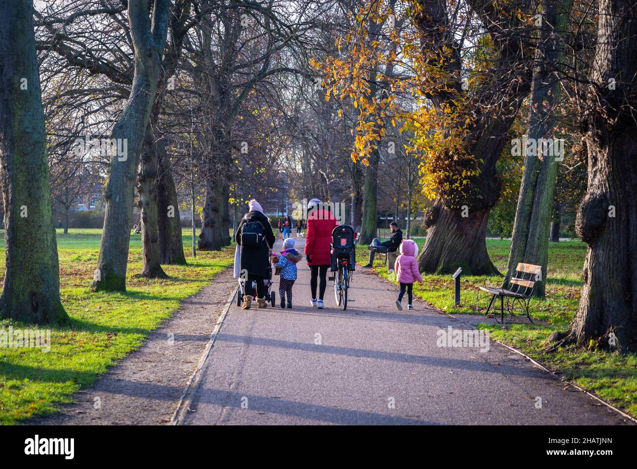 Walpole Park, Ealing, London, England, UK Stock Photo - Alamy