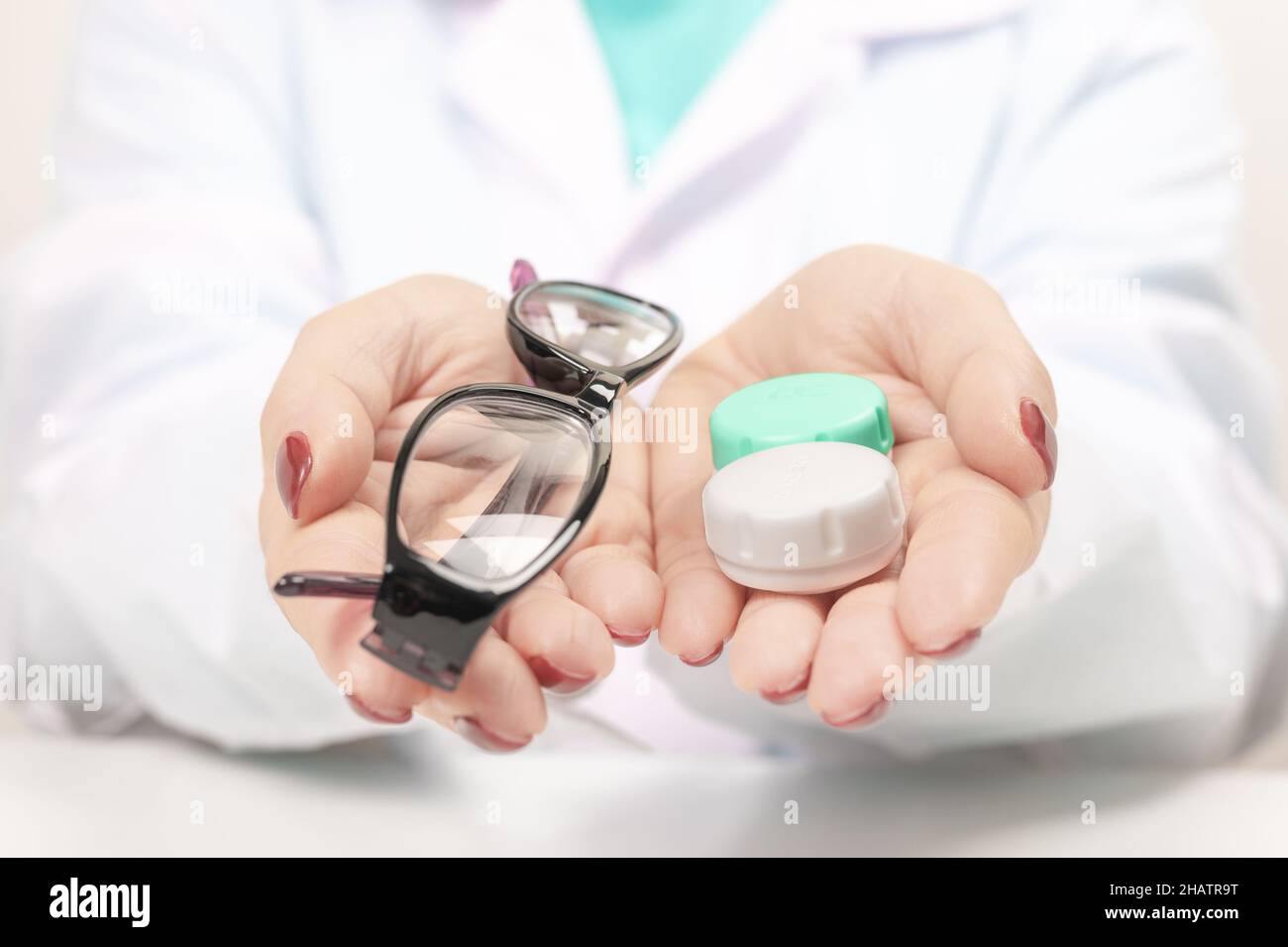 Optical glass types hi-res stock photography and images - Alamy