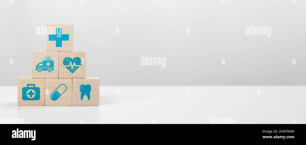 Wooden blocks stacked hi-res stock photography and images - Alamy