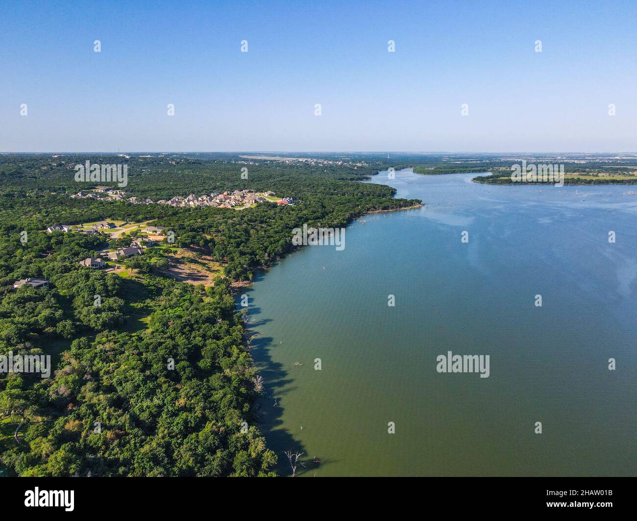 Beautiful aerial view of nature on the shore of Lake Waco in Texas ...