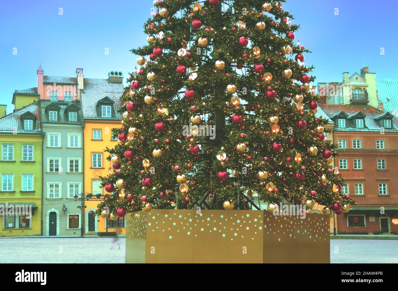 Christmas tree in the Warsaw Old Town Stock Photo - Alamy