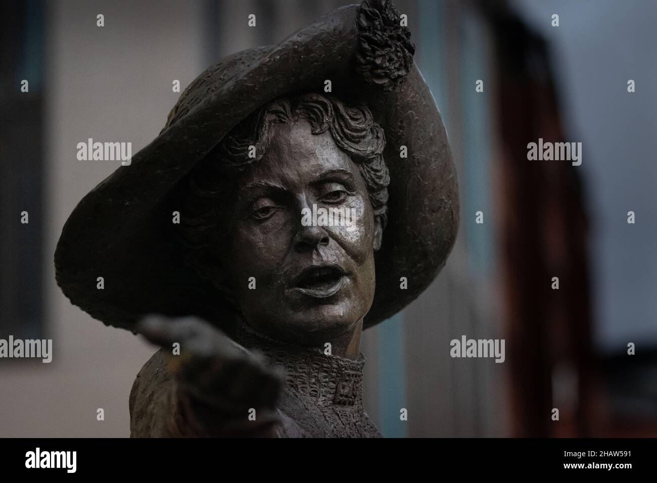 Emmeline Pankhurst statue Manchester 2021. Statue in St Peters Square ...