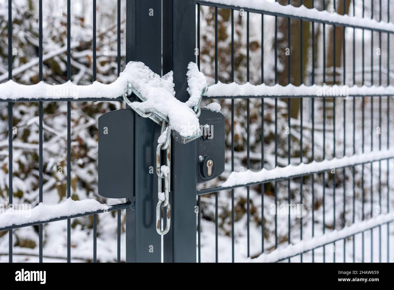 Security fence snow hi-res stock photography and images - Alamy