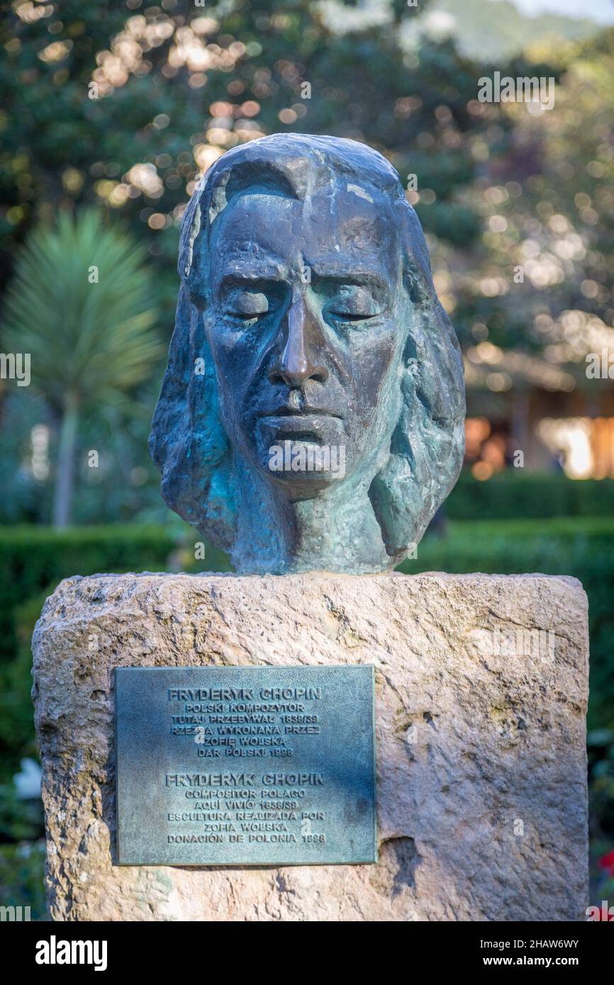 Bronze sculpture by Frederic Chopin, Valldemossa, Majorca, Spain Stock ...