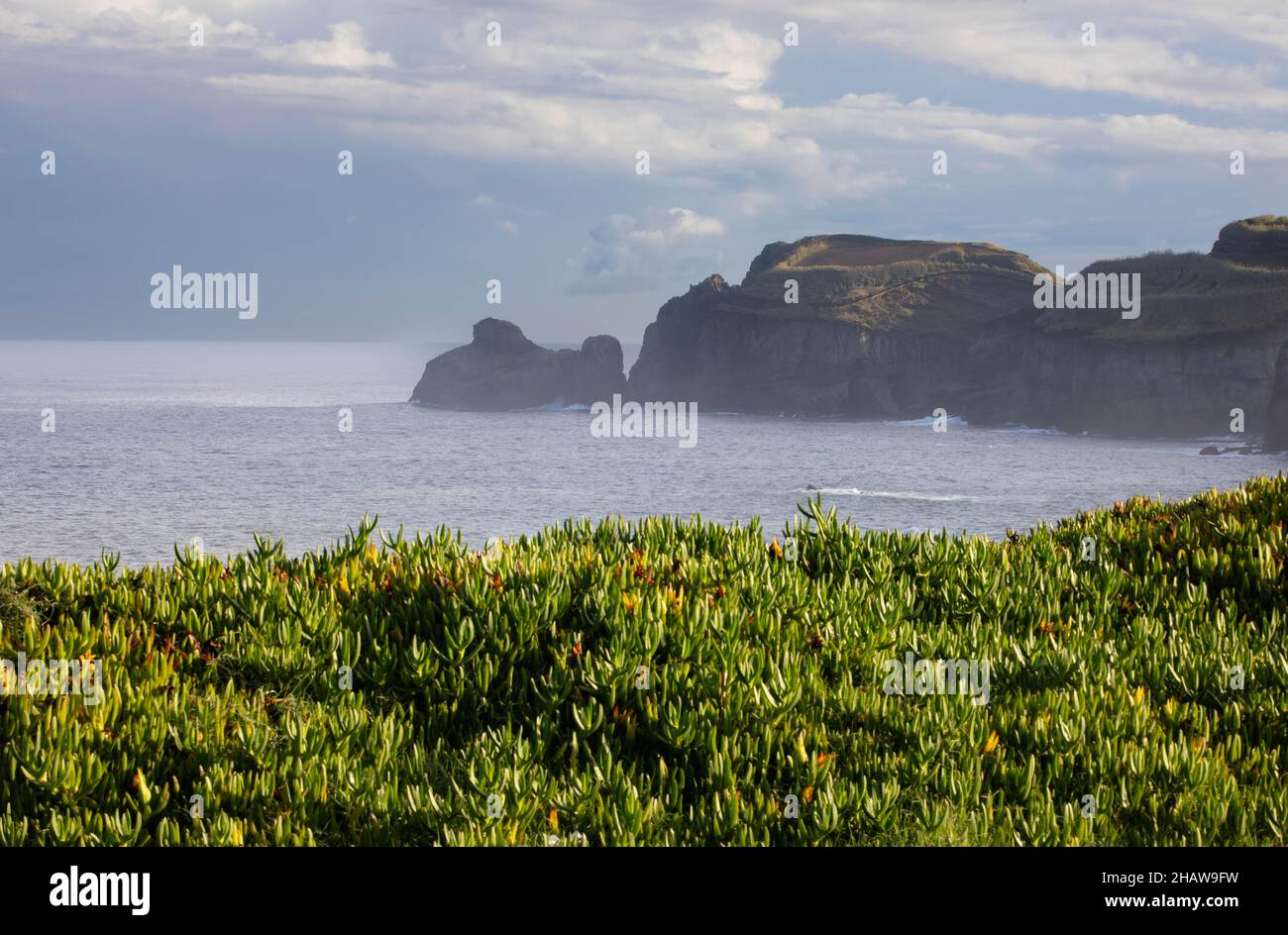 Atlantic island coast hi-res stock photography and images - Alamy