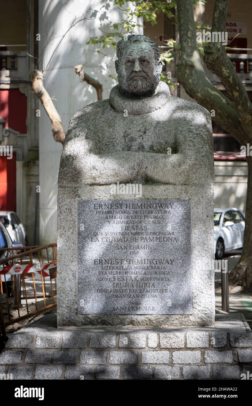 PAMPLONA: SPAIN-AUGUST 5; 2021: Monument to Ernest Hemingway (created ...