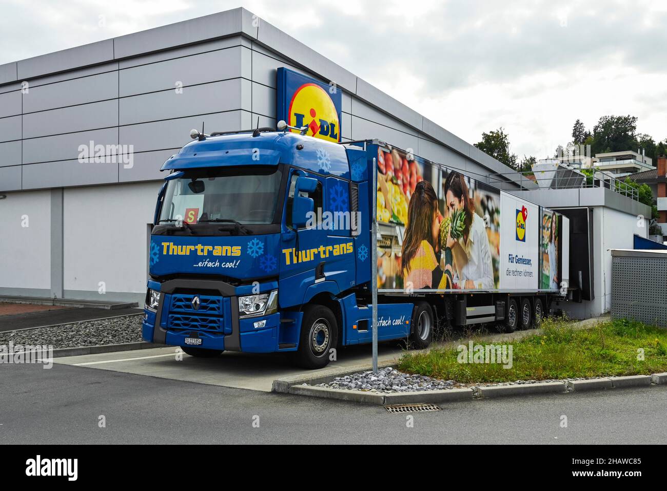 Delivery by truck at Lidl supermarket Stock Photo - Alamy