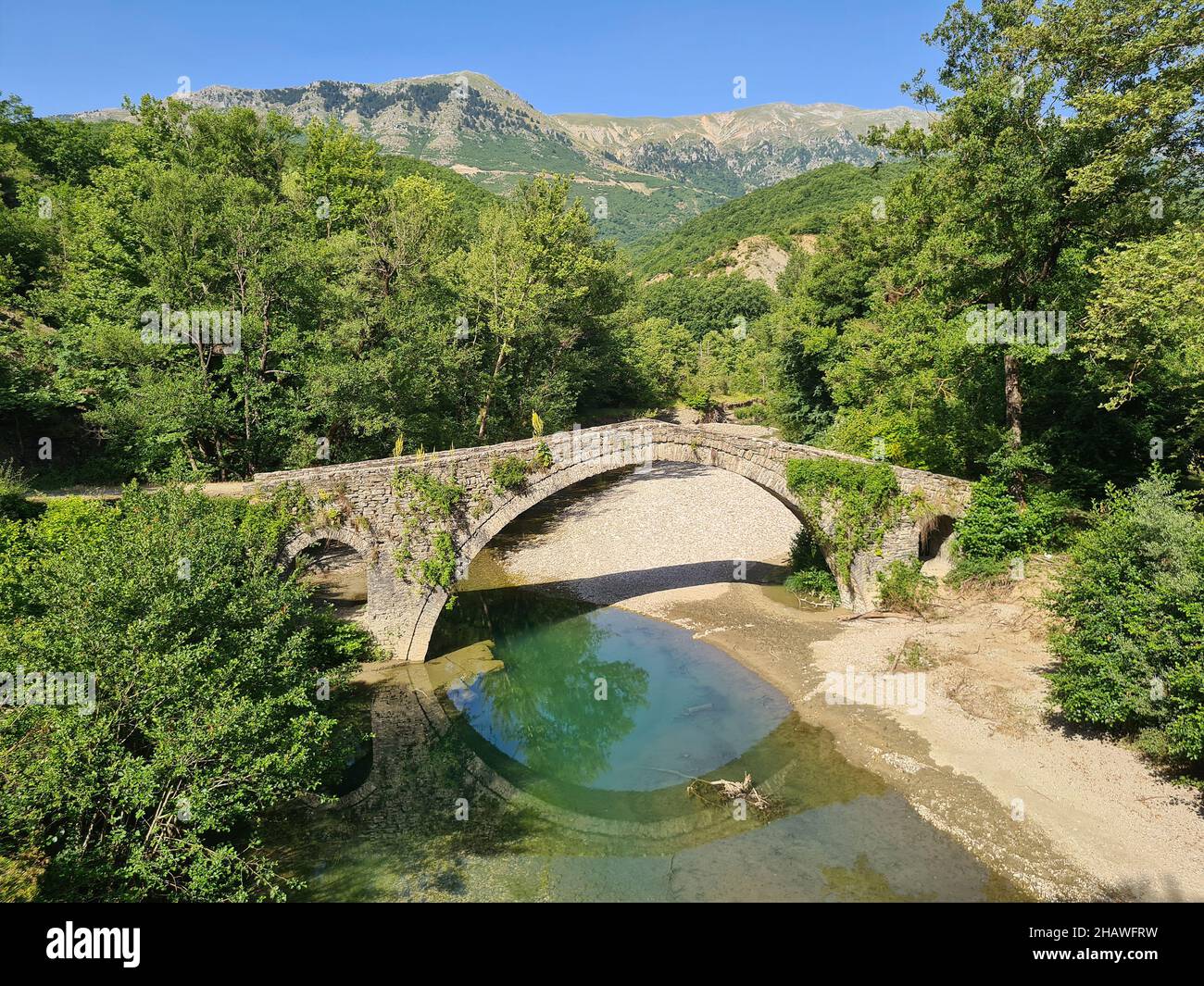 Kamber aga bridge hi-res stock photography and images - Alamy
