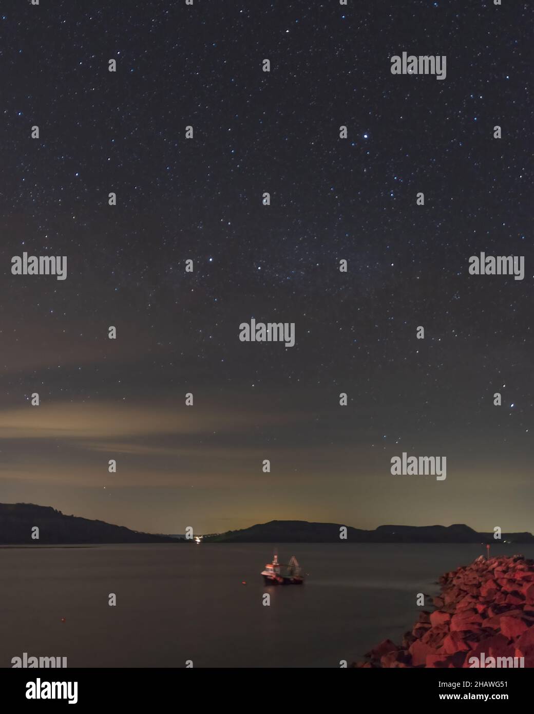 Night sky constellations from uk hi-res stock photography and images ...