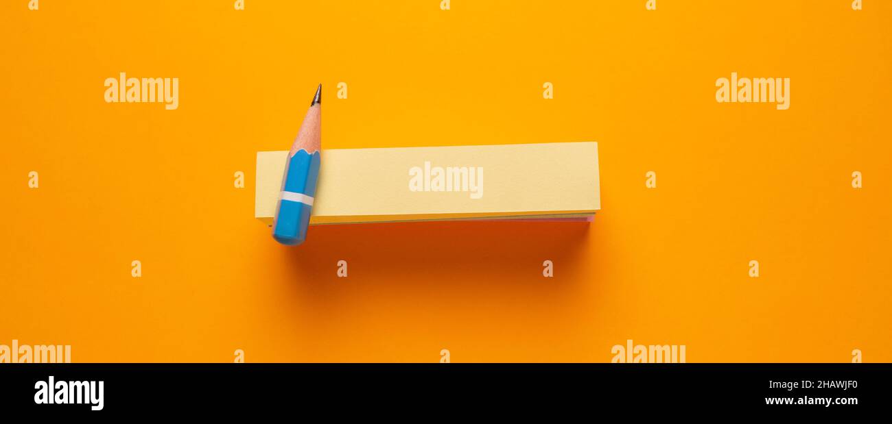 Empty space note papers for copy space your own words Stock Photo - Alamy