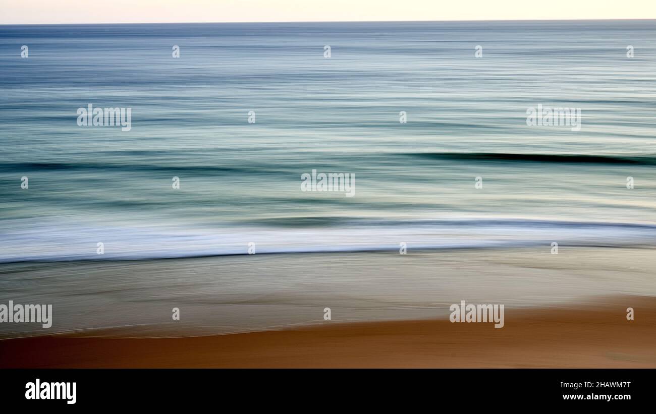 Blurry view of the ocean water Stock Photo - Alamy