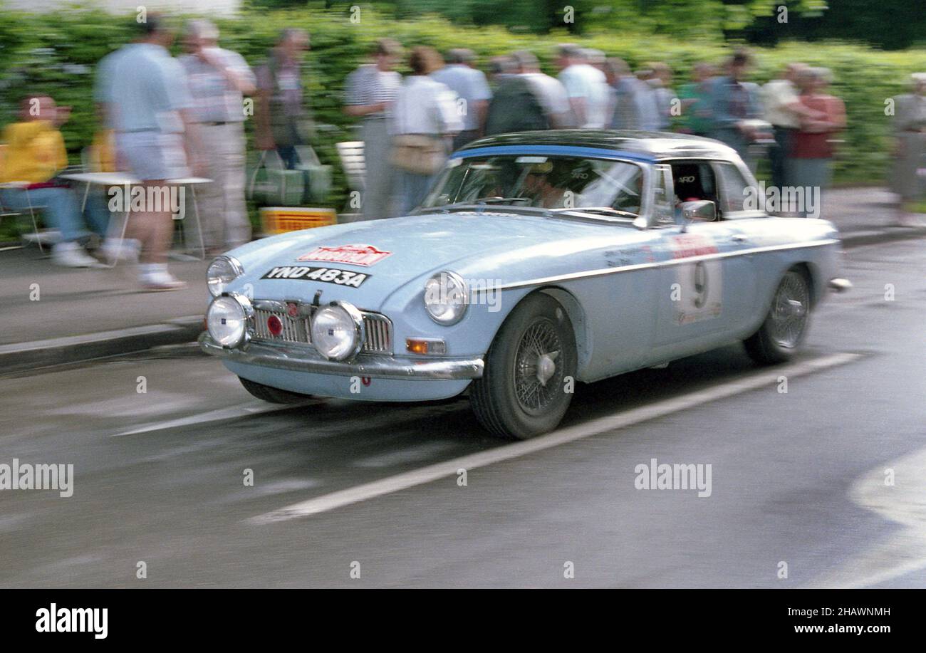 1991 Pirelli Classic Marathon historic road rally from London to ...