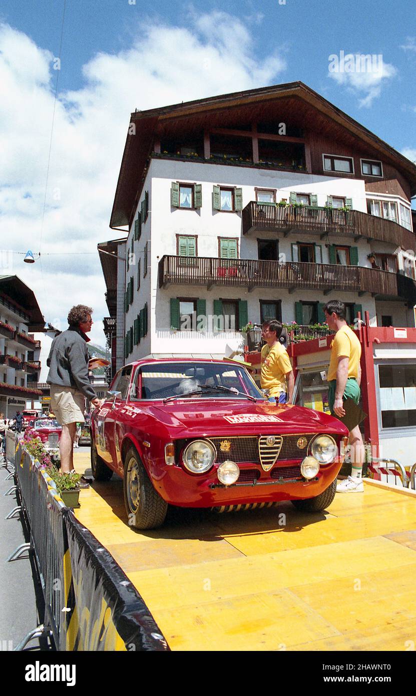1991 Pirelli Classic Marathon historic road rally from London to ...