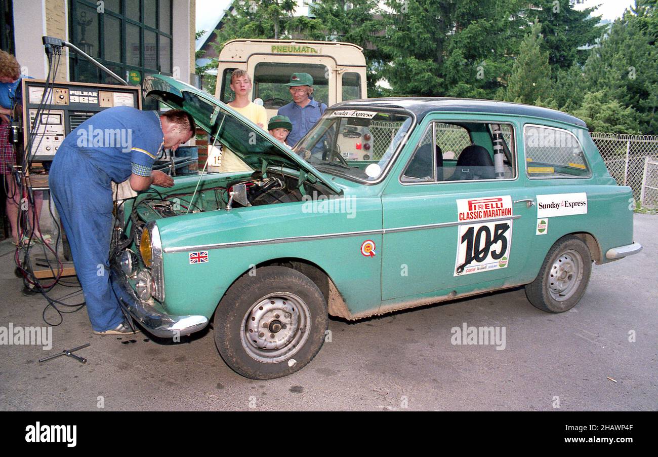 1991 Pirelli Classic Marathon historic road rally from London to ...