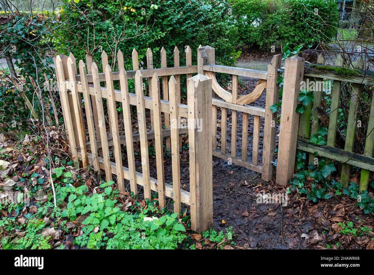 Kissing gate uk hi-res stock photography and images - Alamy