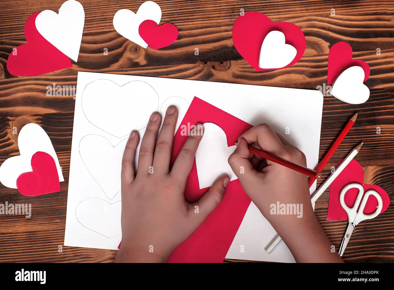 Valentines diy. Step by step instructions for handmade valentine. Craft ...