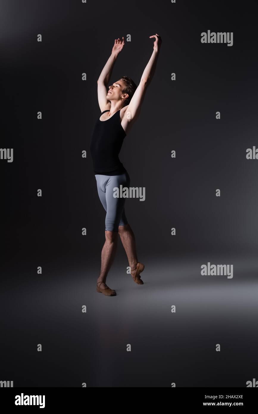 Ballet hands hi-res stock photography and images - Alamy