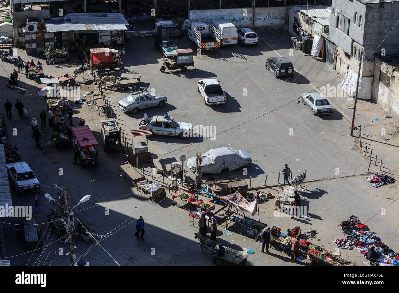 General view of Palestinian homes and buildings in the Rafah refugee ...