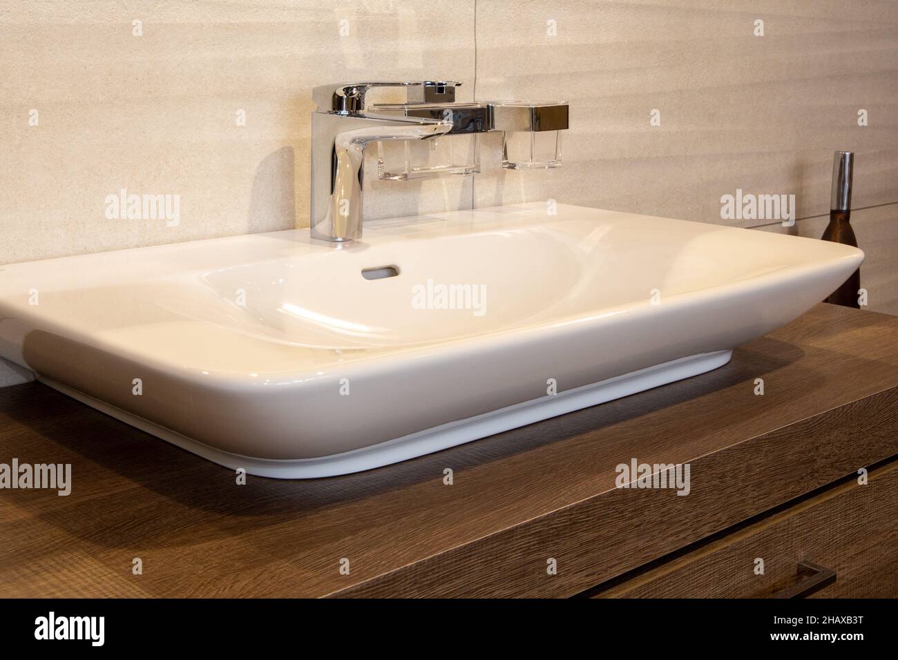 Modern washbasin in a high-quality bathroom Stock Photo - Alamy