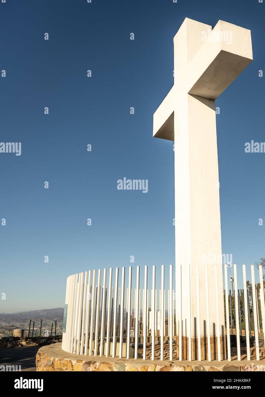 Historic, 35-foot-tall Christian cross in Mt. Helix Park, La Mesa ...