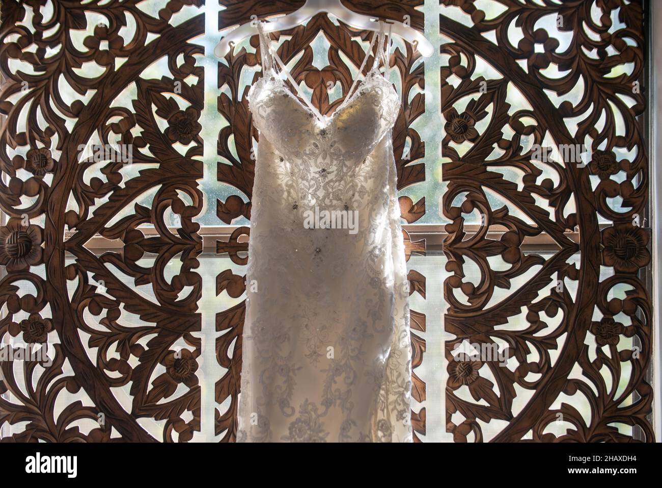 Ornate gown hi-res stock photography and images - Alamy