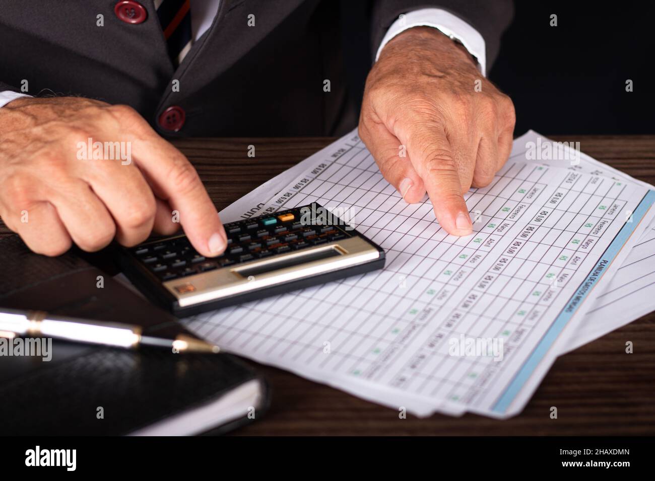 Planning counting budget bookkeeping hi-res stock photography and ...