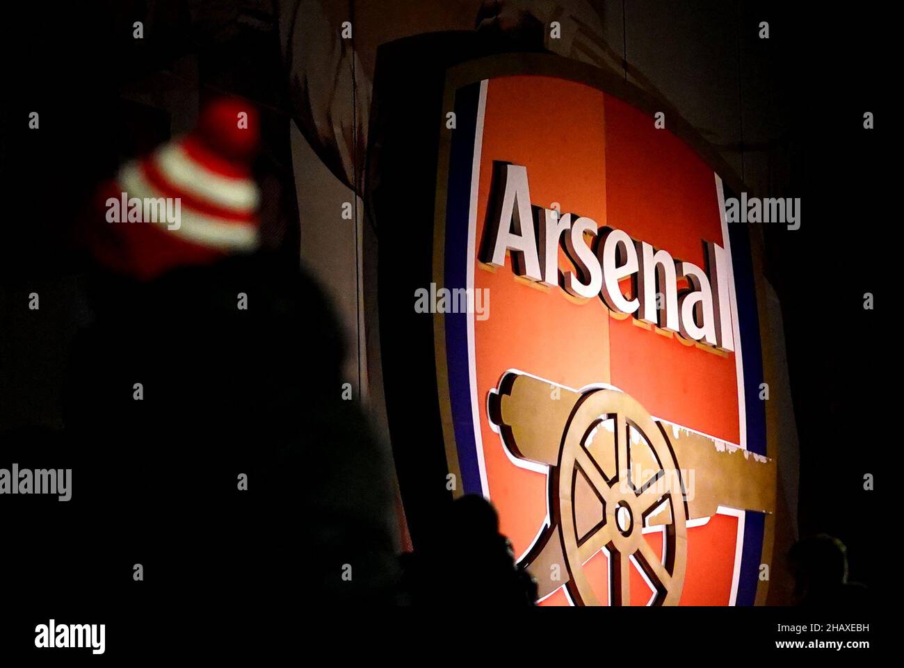 Arsenal badge hi-res stock photography and images - Alamy