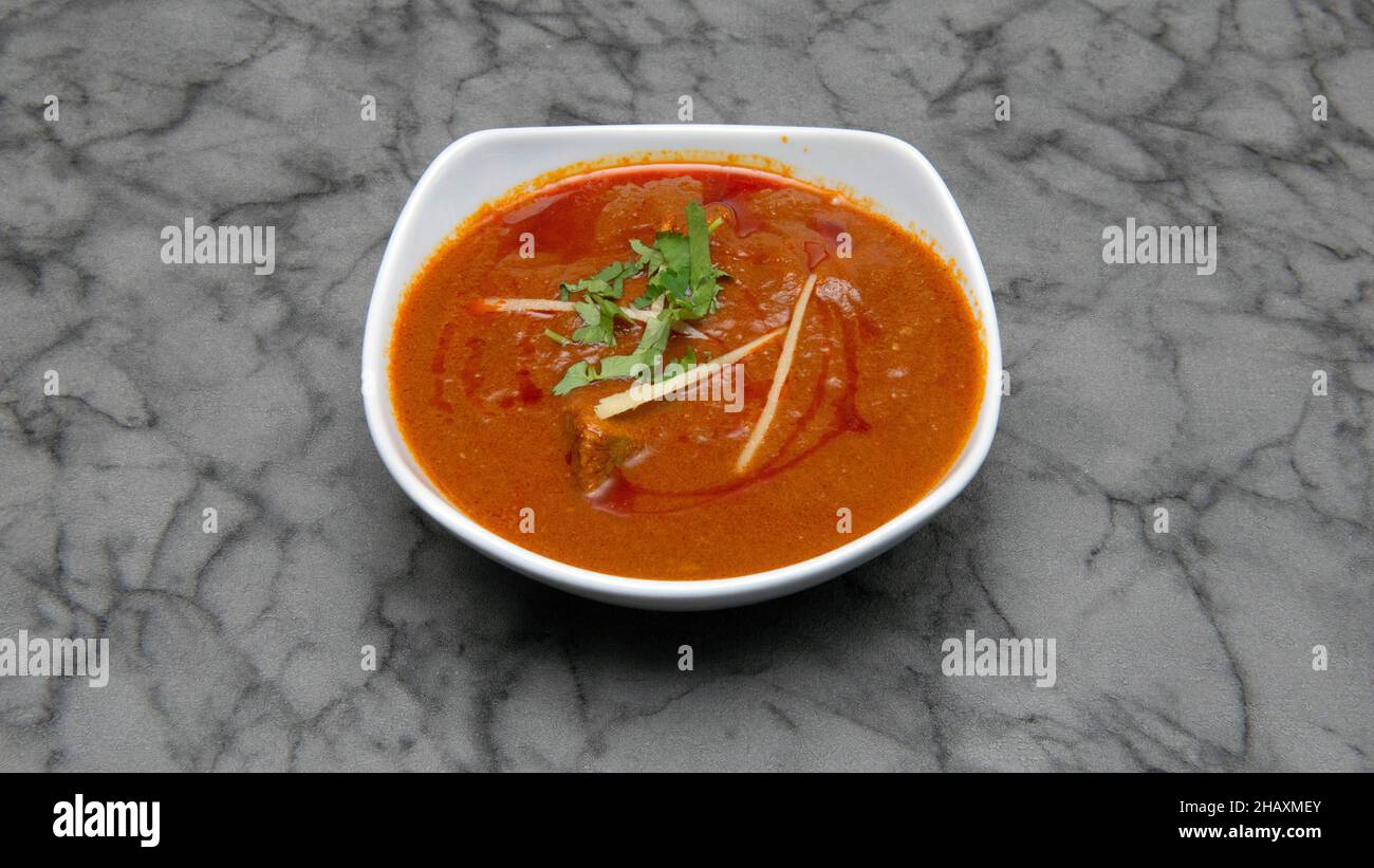 Lamb rojan josh Indian food Stock Photo - Alamy