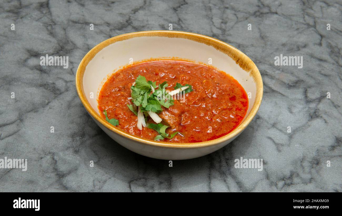 Lamb rojan josh Indian food Stock Photo - Alamy