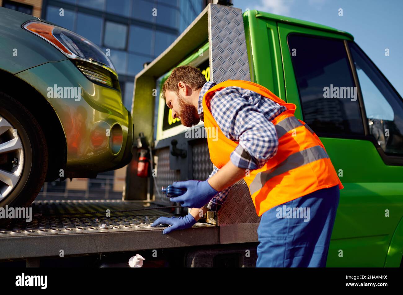 Towing service hi-res stock photography and images - Alamy