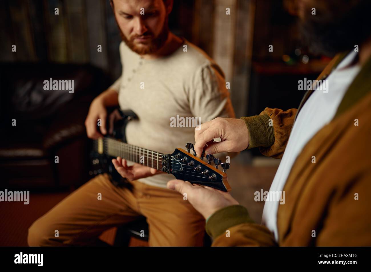 Share teaching hi-res stock photography and images - Alamy