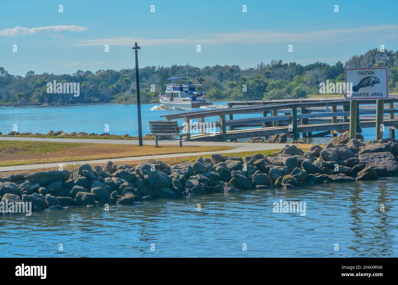 A Fishing Pier on the Intracoastal Waterway at Bings landing, Flagler ...
