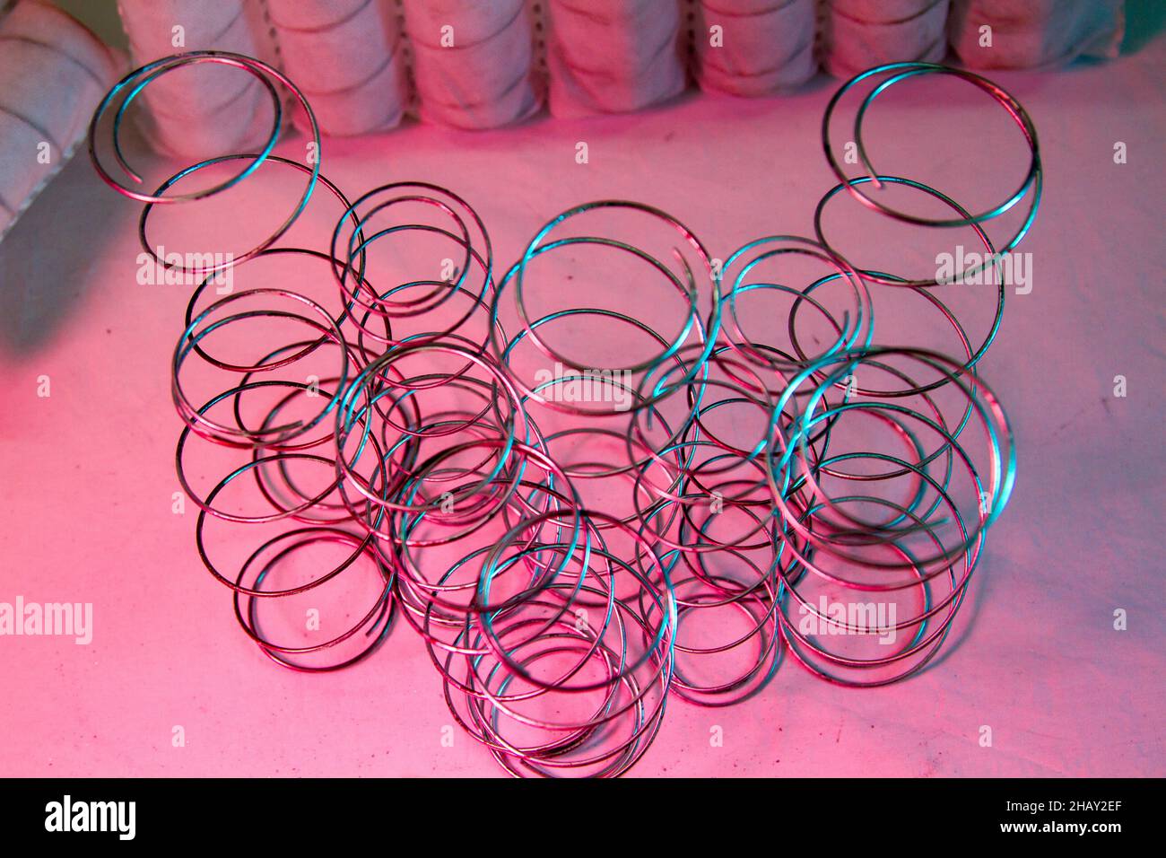 Production of independent springs for mattresses. Independent spring ...