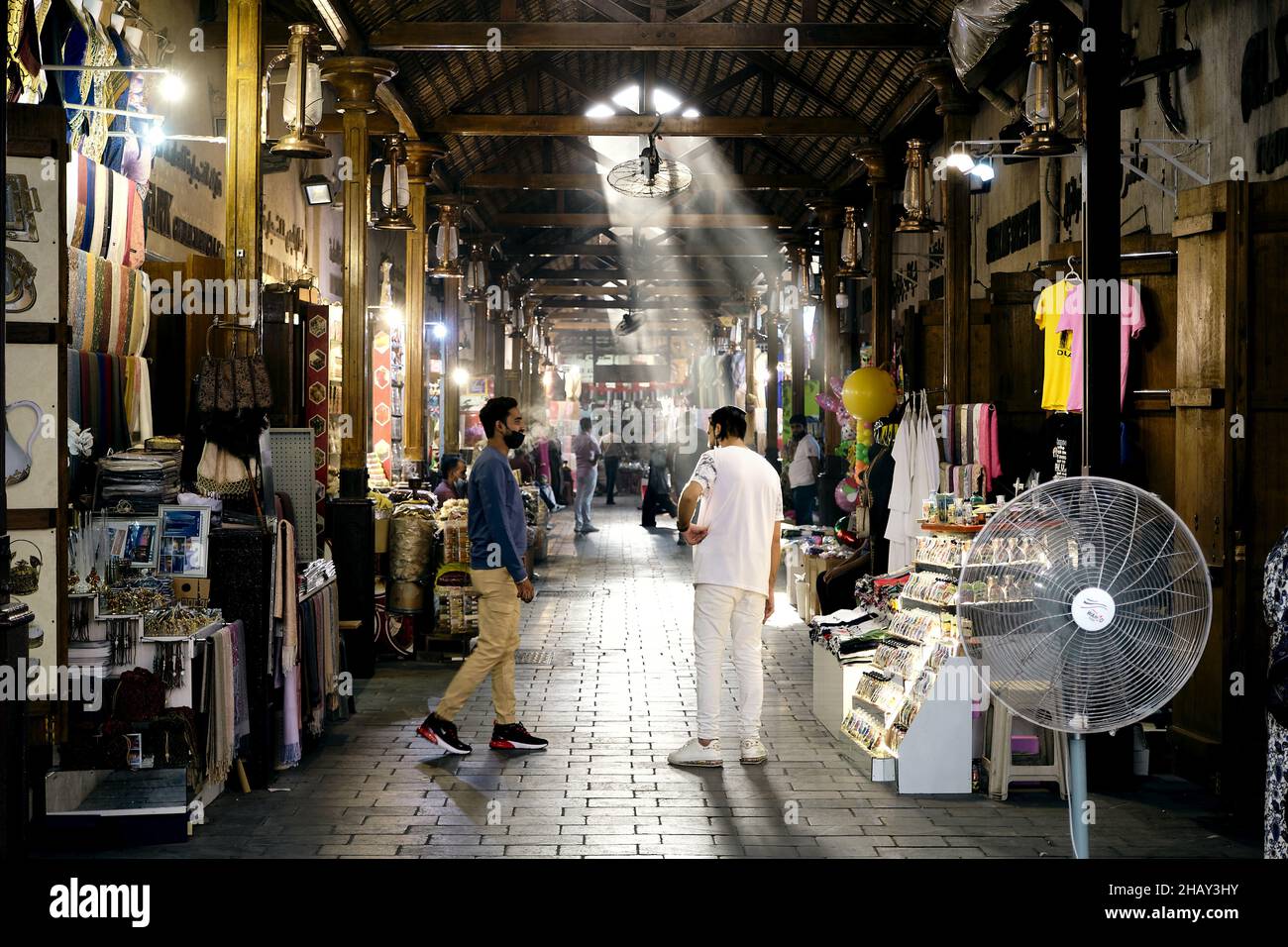 Antique bazaar dubai hi-res stock photography and images - Alamy