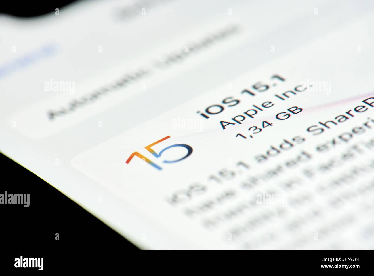 Ios 15 logo hi-res stock photography and images - Alamy