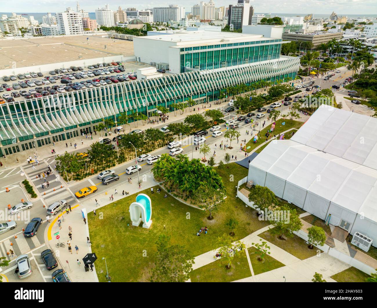 Miami convention center aerial hi-res stock photography and images - Alamy