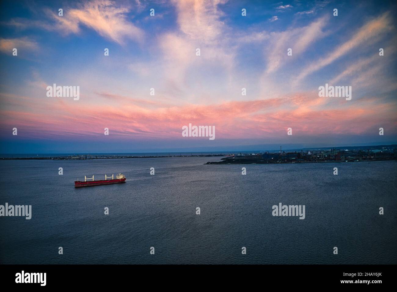 Beautiful sunset over Hamilton City in Canada Stock Photo - Alamy