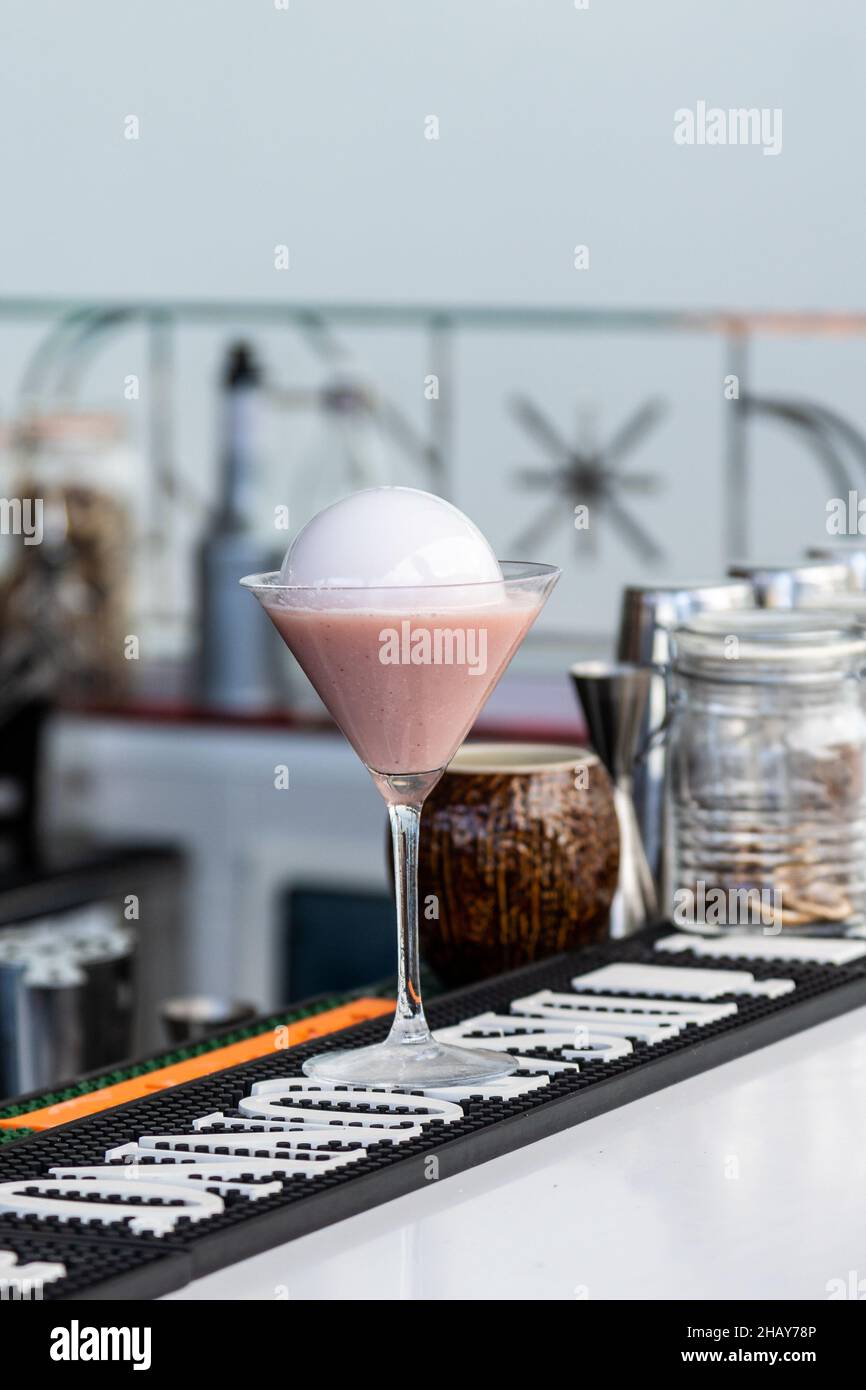 Cocktail on the bar counter Stock Photo - Alamy