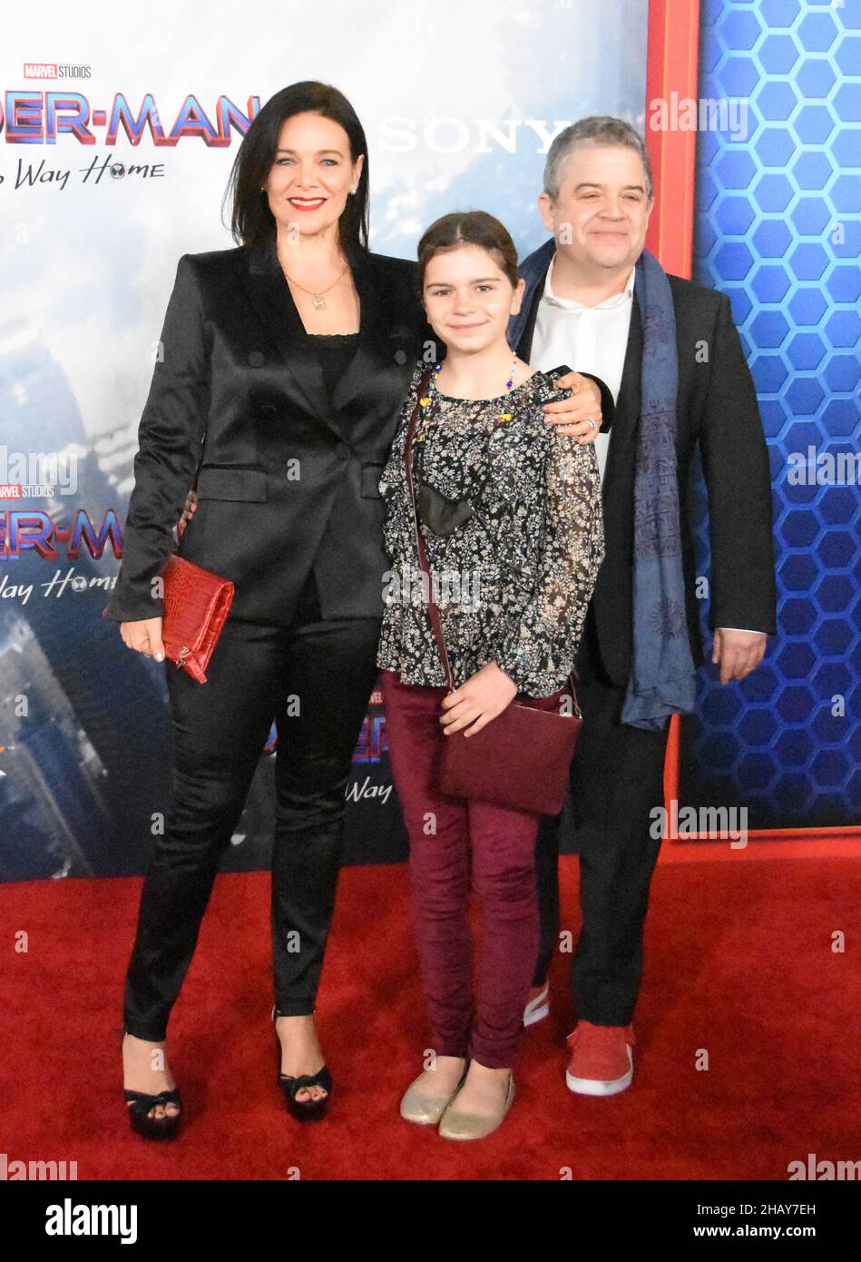 Los Angeles, California, USA 13th December 2021 (L-R) Actress Meredith ...