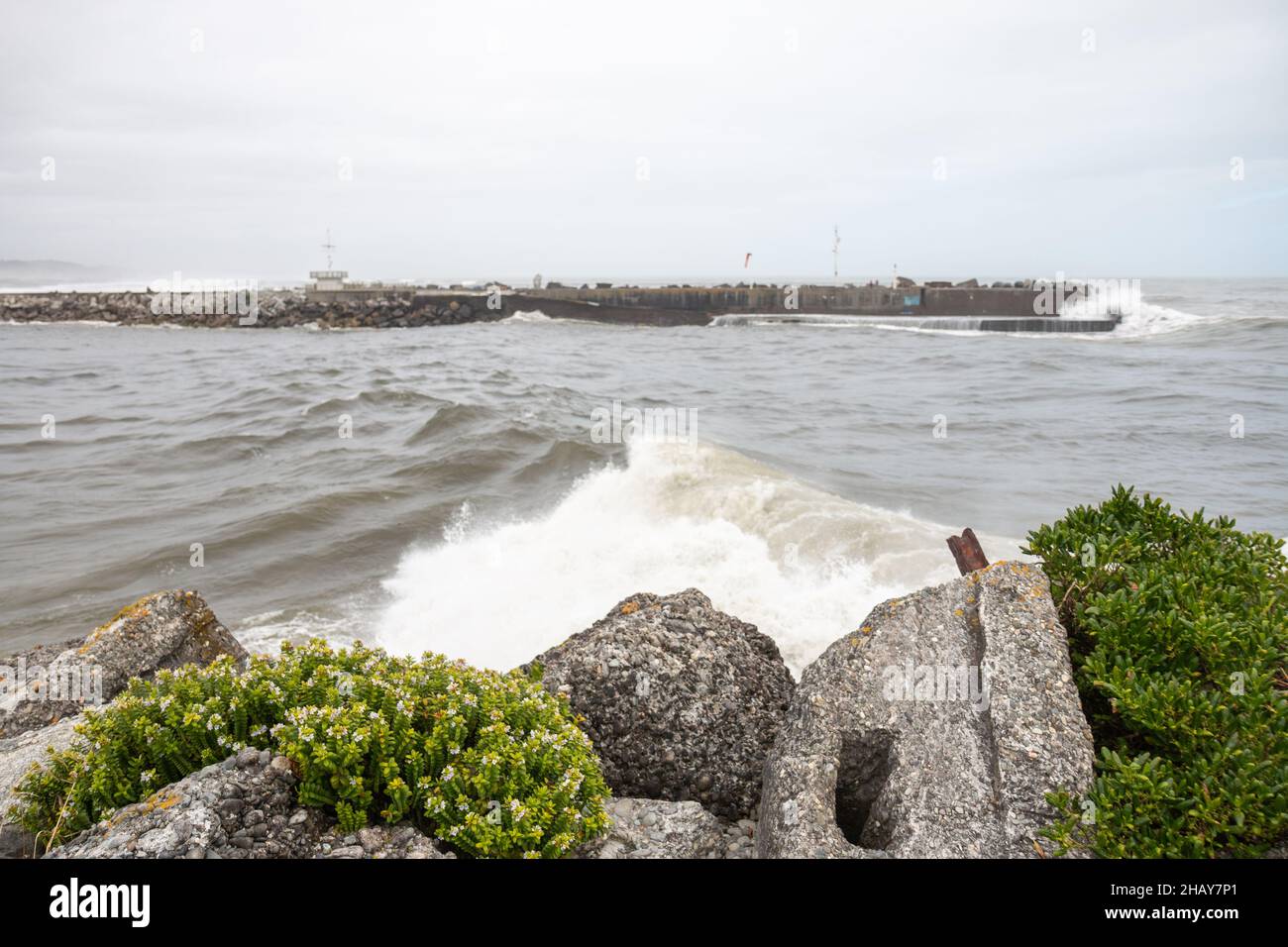 'grey river' new zealand hi-res stock photography and images - Alamy