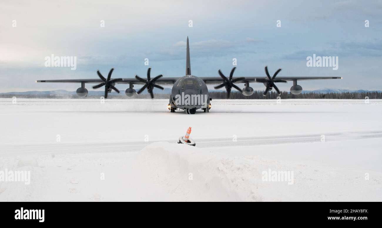 An MC-130J Commando II aircraft from the 9th Special Operations ...