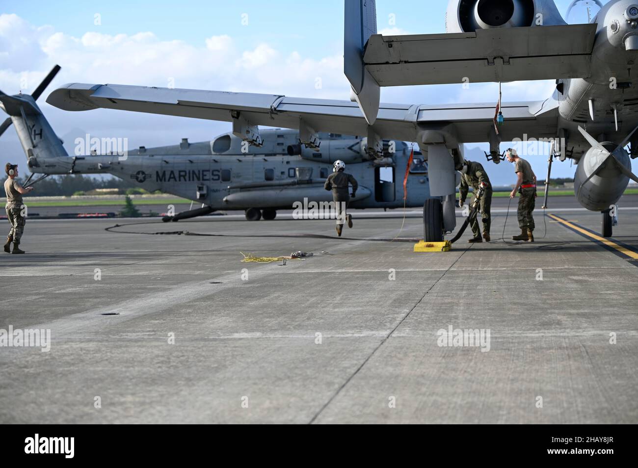 A Marine Corps Forward Area Refueling Point team practices aviation ...