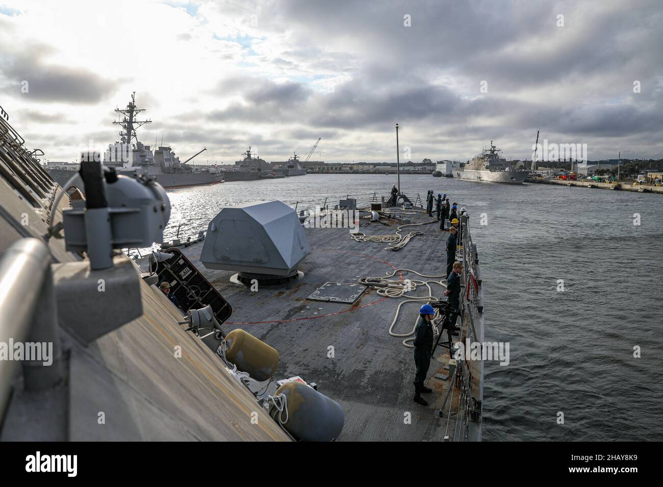 NAVAL STATION MAYPORT, Fla. (Dec. 14, 2021) Sailors man the rails ...