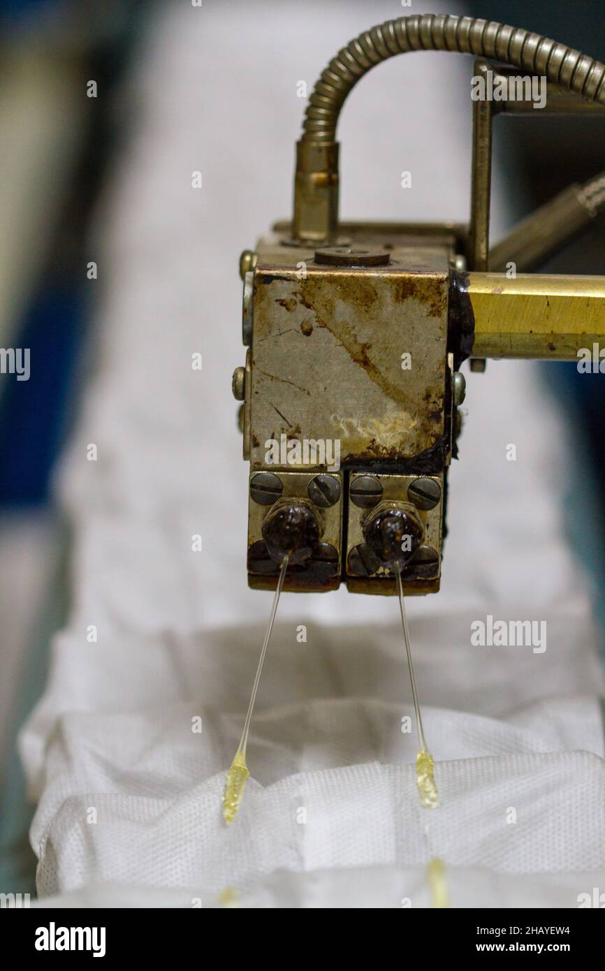 Production of independent springs for mattresses. Independent spring ...