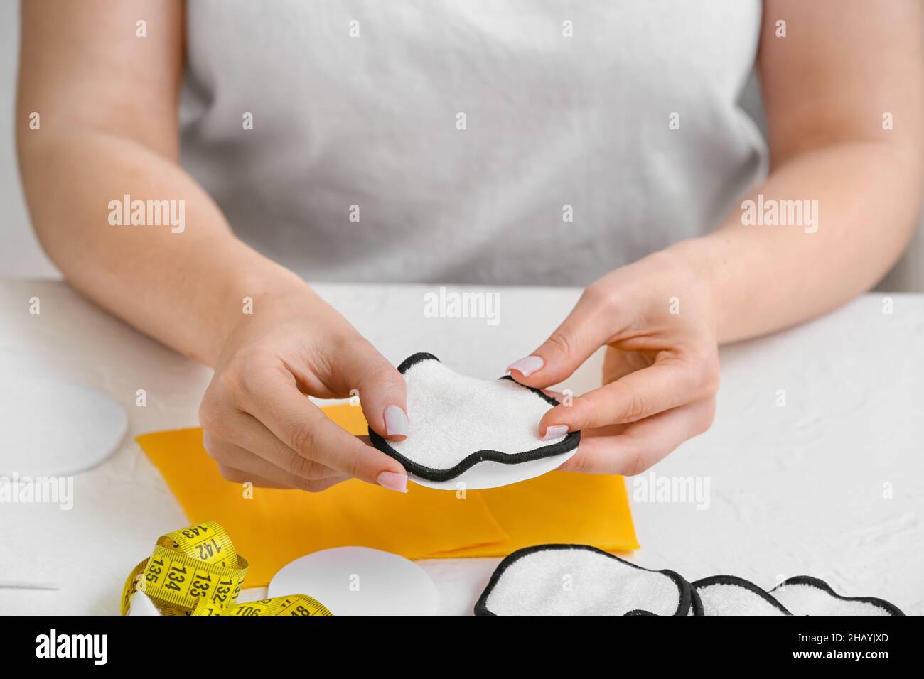 Handmade reusable hi-res stock photography and images - Alamy