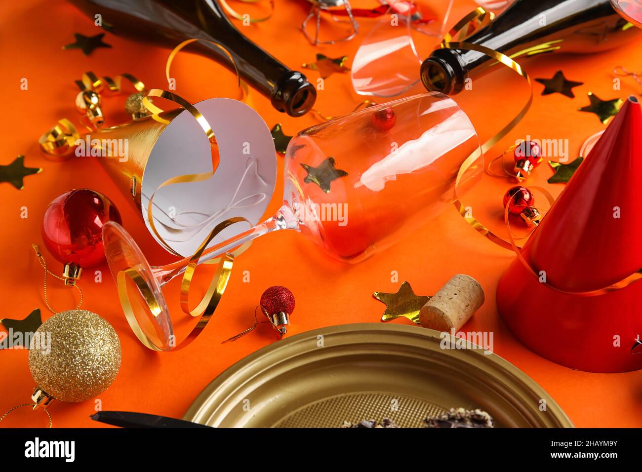 After party mess hi-res stock photography and images - Alamy